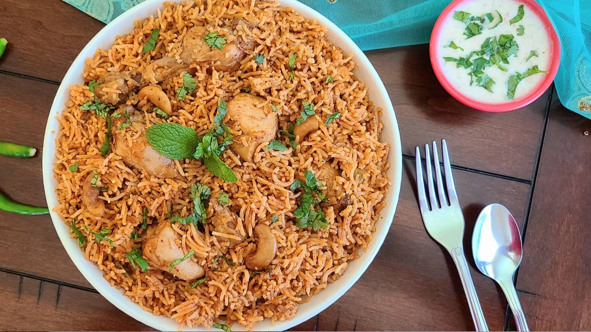 चिकन पुलाव रेसिपी हिंदी में । Chicken pulao recipe in Hindi